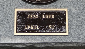 Bronze Niche, Crypt and Monument Plates | Manufacturer | Texas