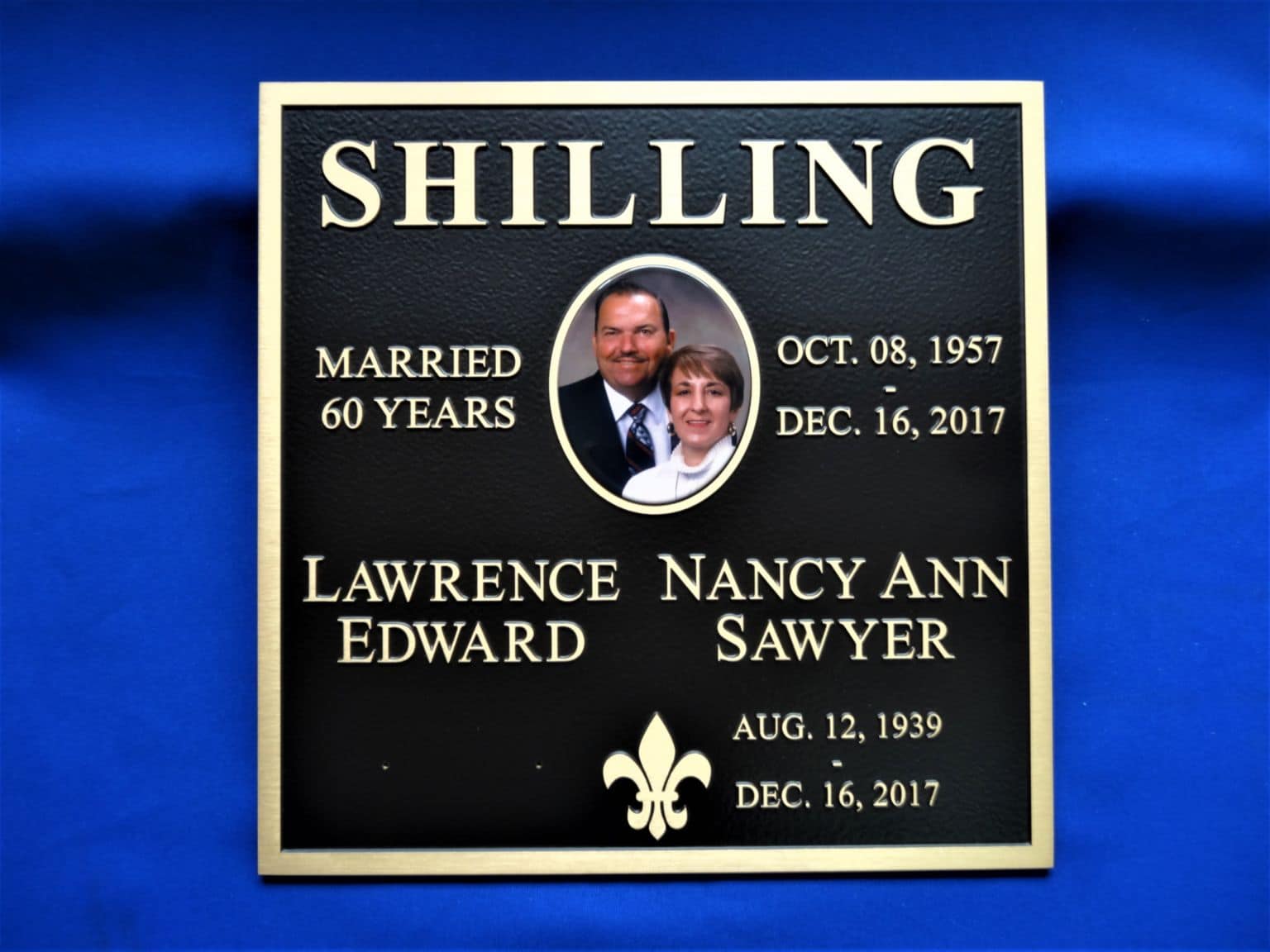 Bronze Niche, Crypt and Monument Plates | Manufacturer | Texas